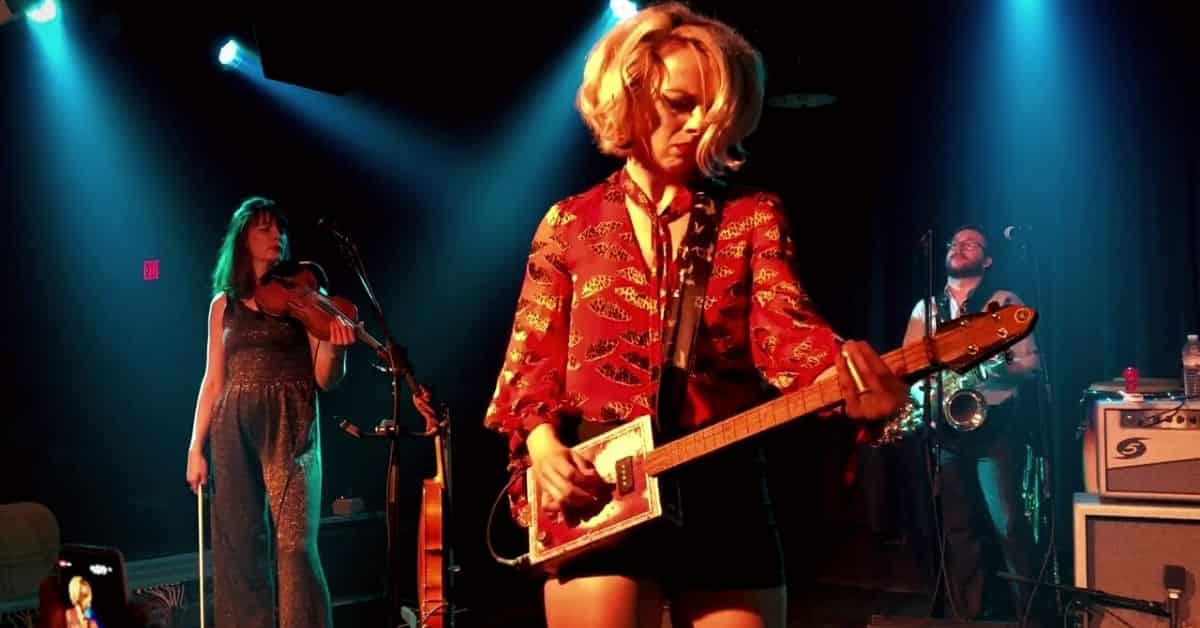 Samantha Fish - Shake 'Em On Down