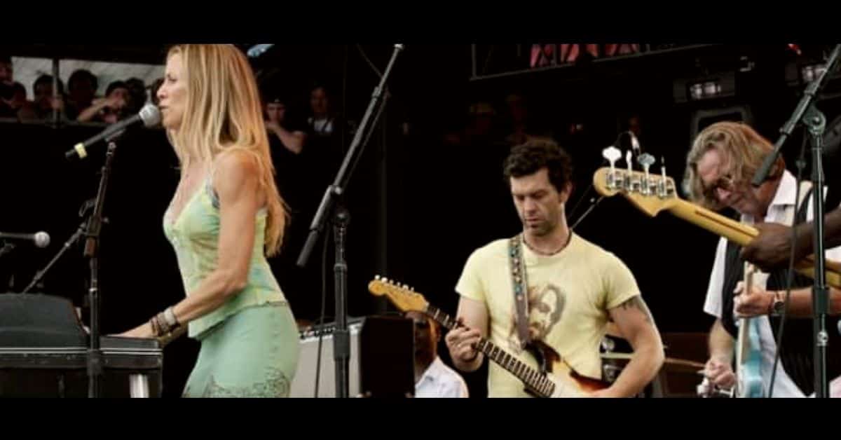 Sheryl Crow and Eric Clapton - Our Love Is Fading - Live