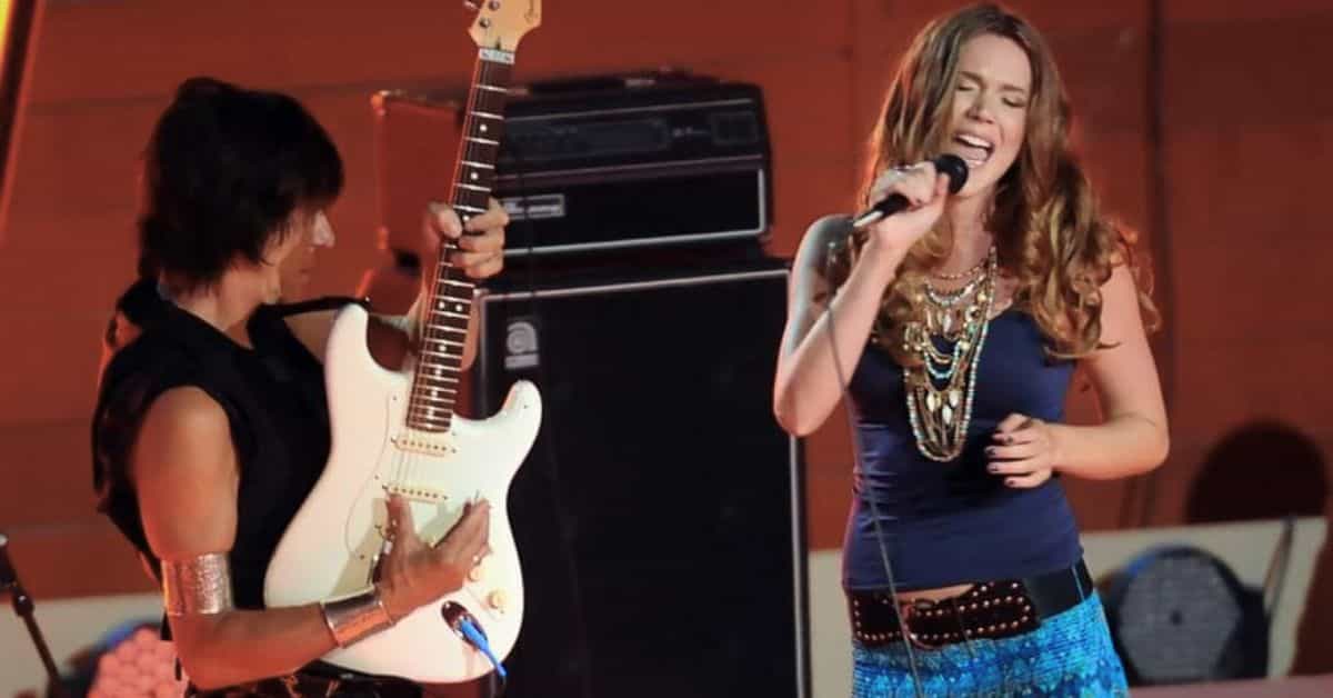 Jeff Beck and Joss Stone - People Get Ready
